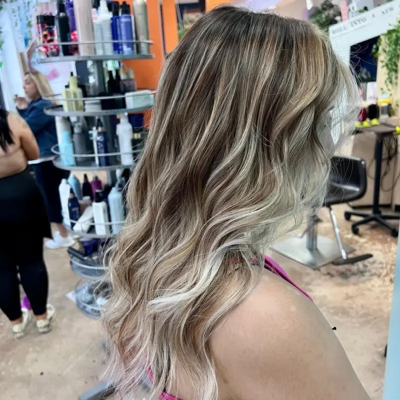 Walk-In Hair Salons in Houston, TX: Top 10 Beauty Salon Spots for Women